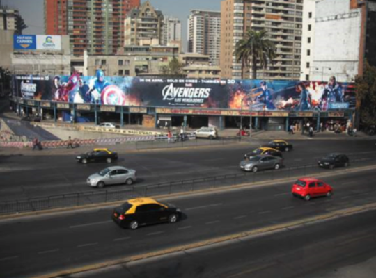 Los letreros publicitarios más grandes de Chile | OOH